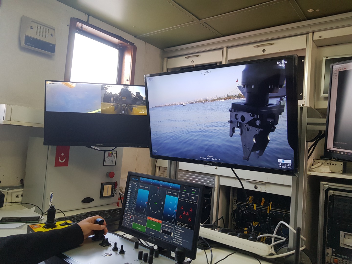 Lyra S Light Work Class ROV